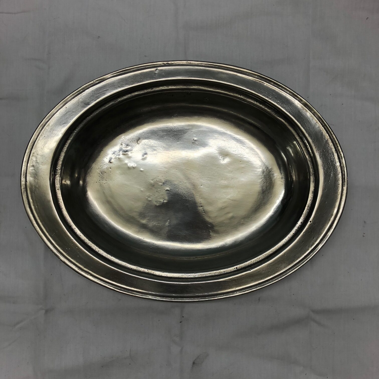 Early American Oval, Medium - ASL Pewter